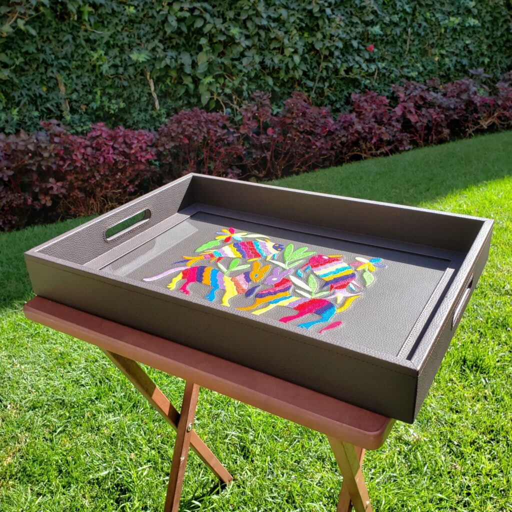 Charola Mediana Choco Pez Liebre – Dos Puntos